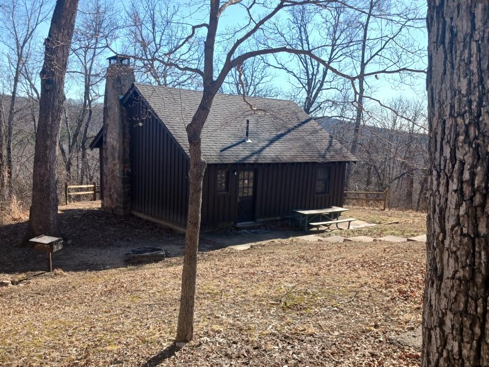 Two-Bedroom Cabin Rental | Meramec State Park, Missouri